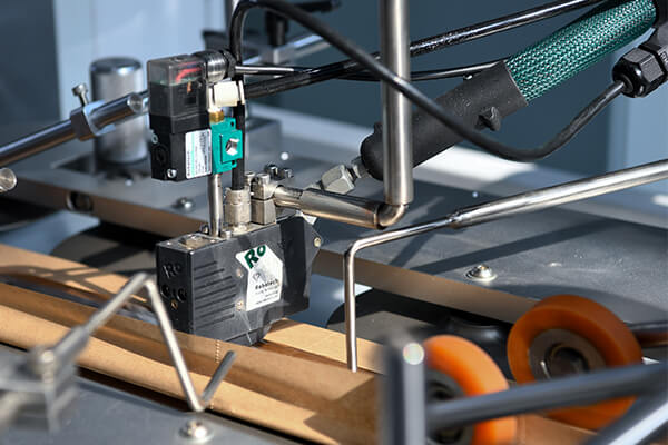 50 % more productivity through conversion | Robatech AG