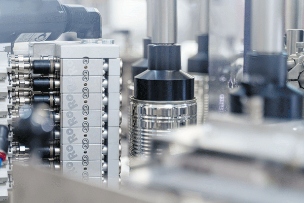 Robatech und Gernep: 25 Jahre Partnerschaft