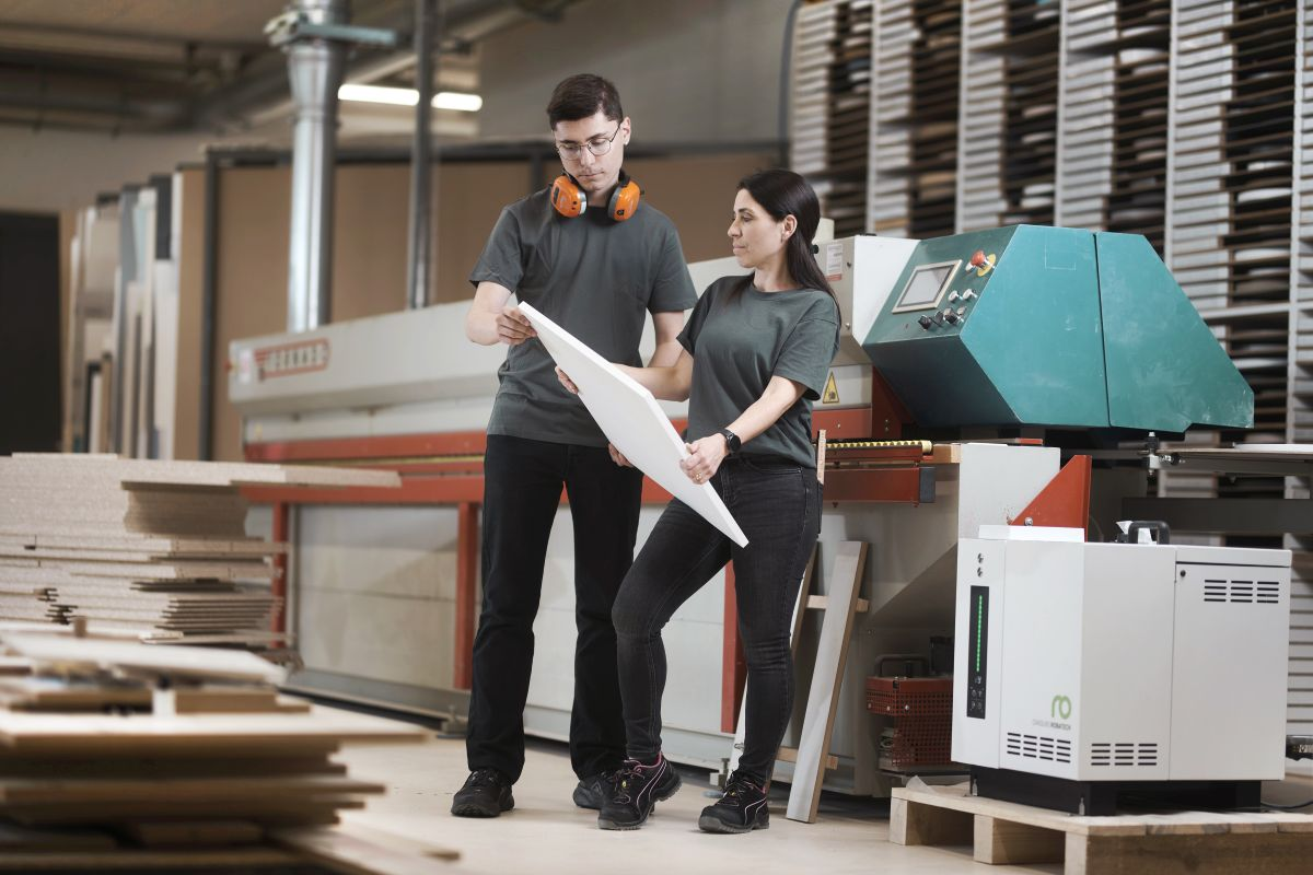 Edge Banding with Optical Zero Joint | Robatech