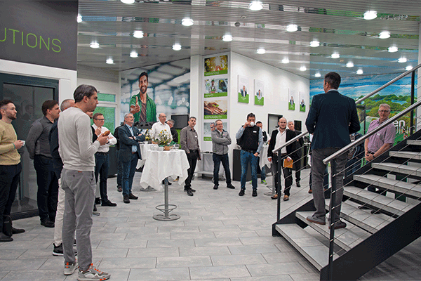 Adhesive Manufacturer Day at Robatech: Experts among themselves | Robatech